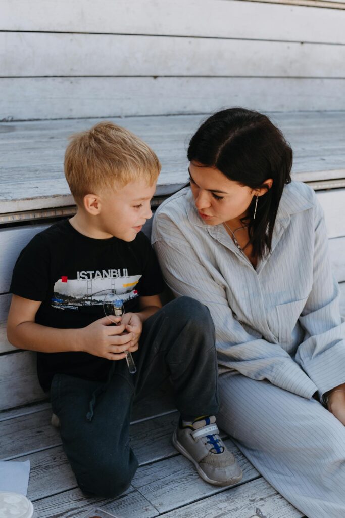 11 Habits Parents Should Stop Passing on to Kids (Even If We Pretend ...