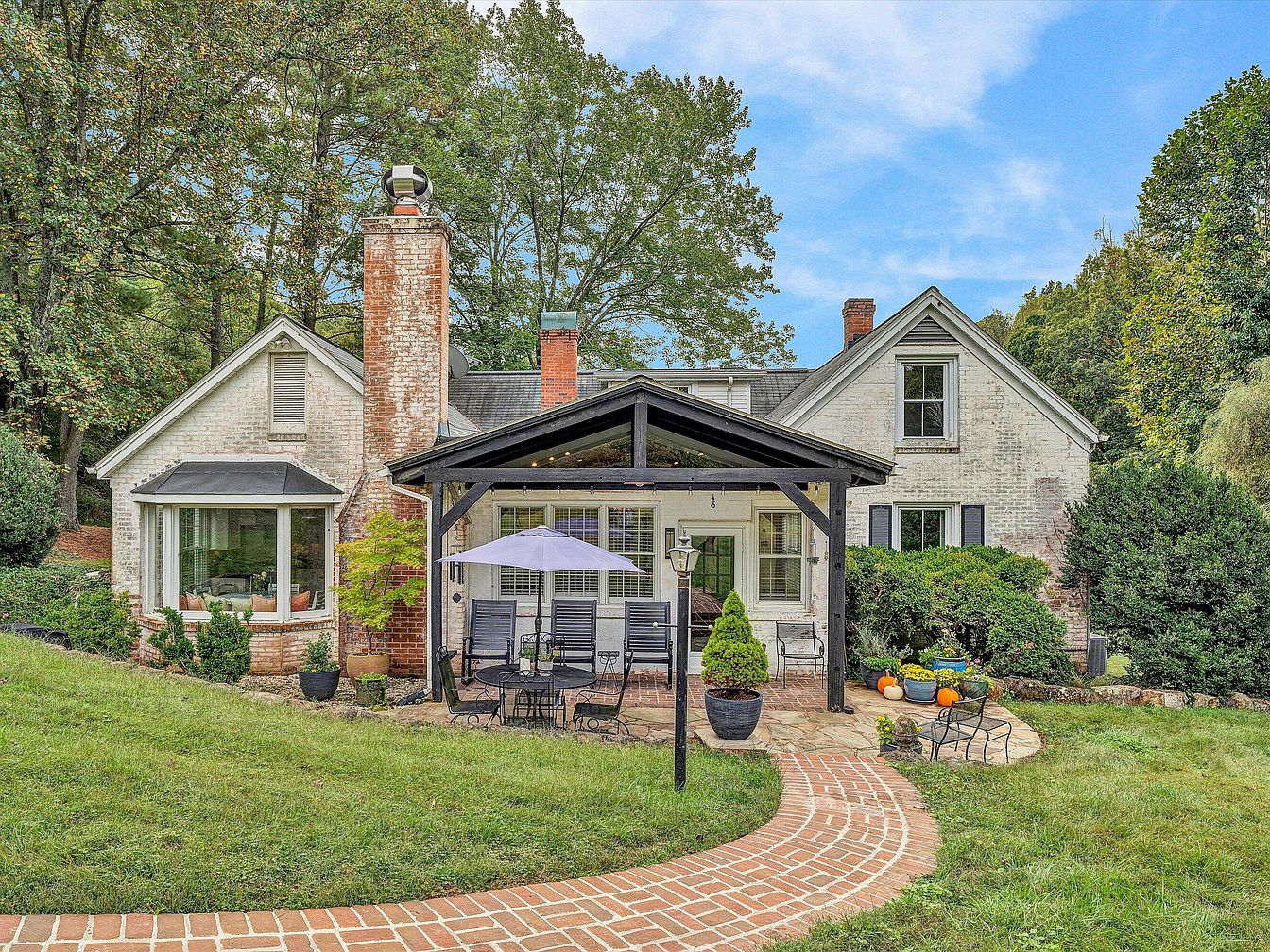 1894 Home in Virginia Nestled on 7 Acres with Two Stocked Ponds ...