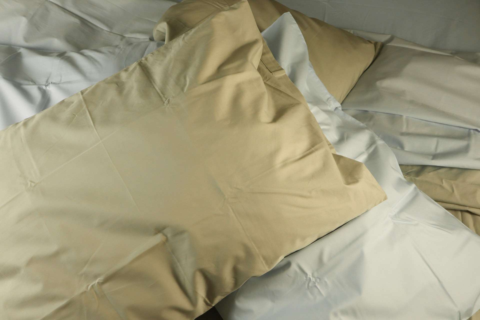 12 Everyday Objects You Didn’t Realize Could Be Hacking Your Sleep ...